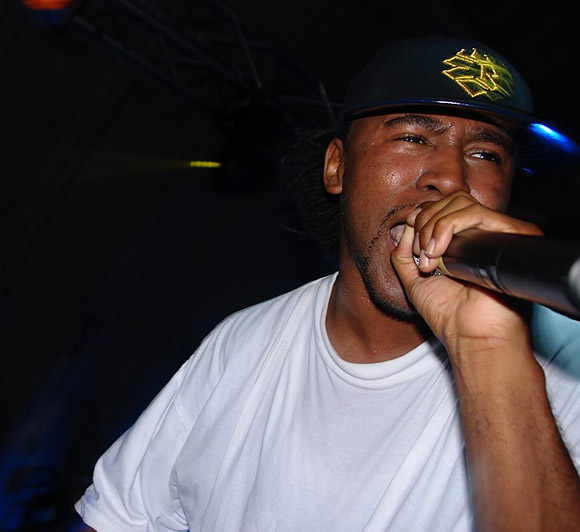 iCON the Mic King - UGSMAG